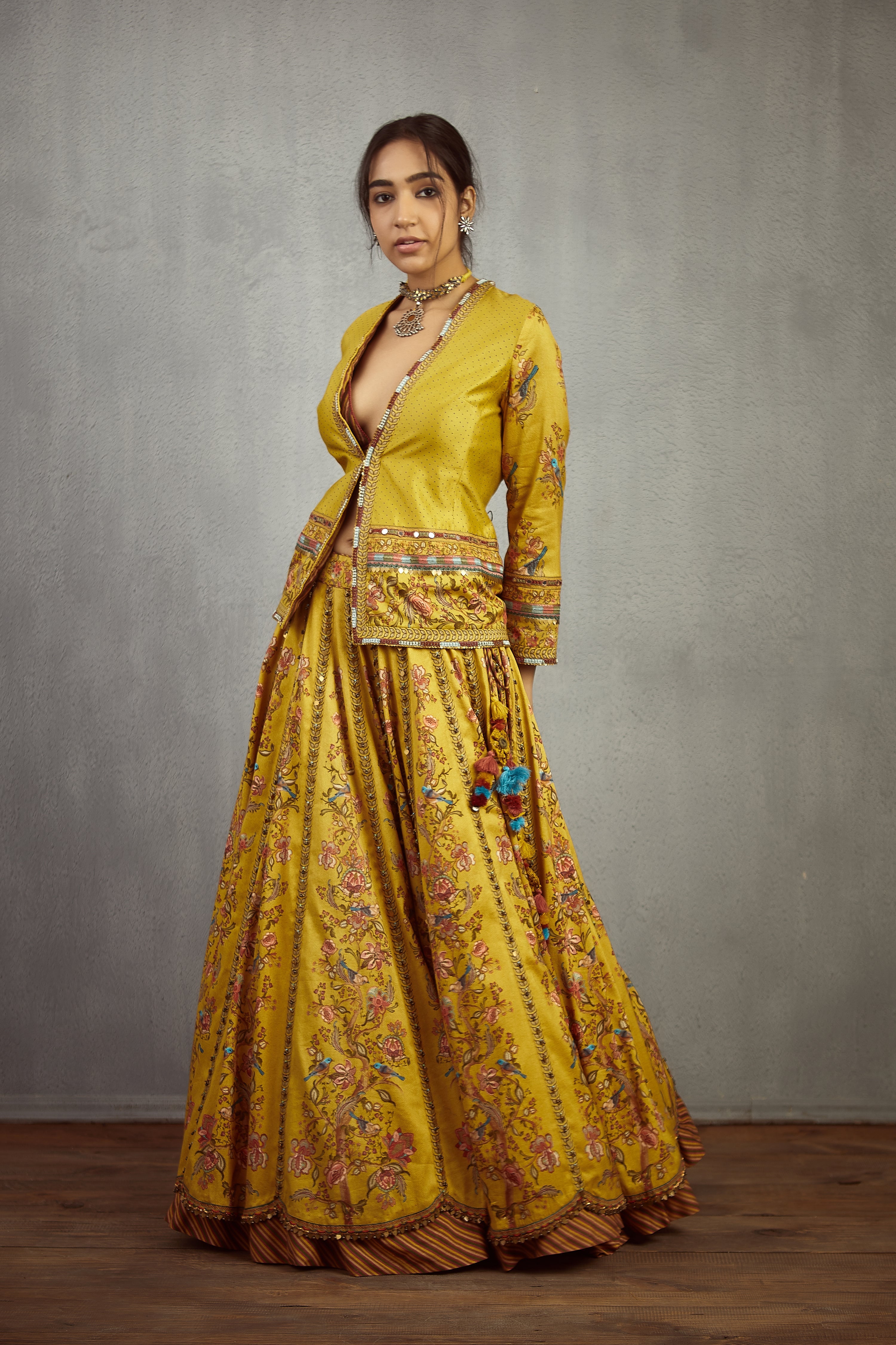 Sunehra Geetanjali Jacket – Torani India