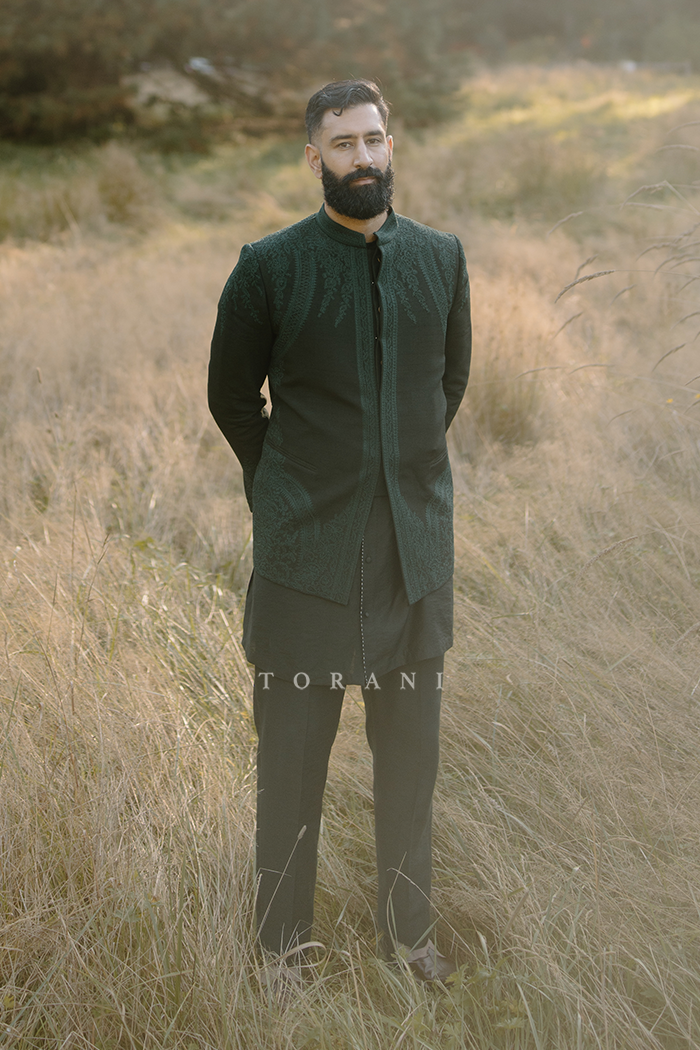 Navjot Virk in our Custom Siyahi Imam Bandi Set – Torani India
