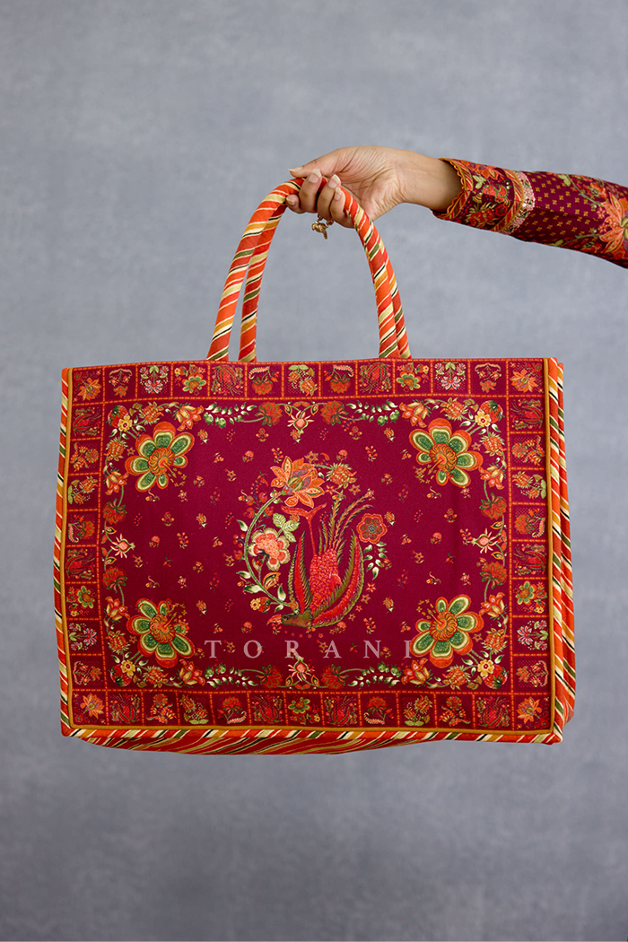 Designer Handbags & Potli Bags | Wedding Clutches for Women's – Torani ...