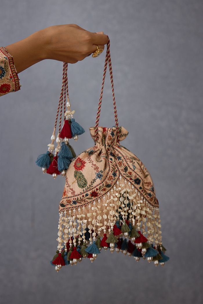 Badami Husniya Bag – Torani India