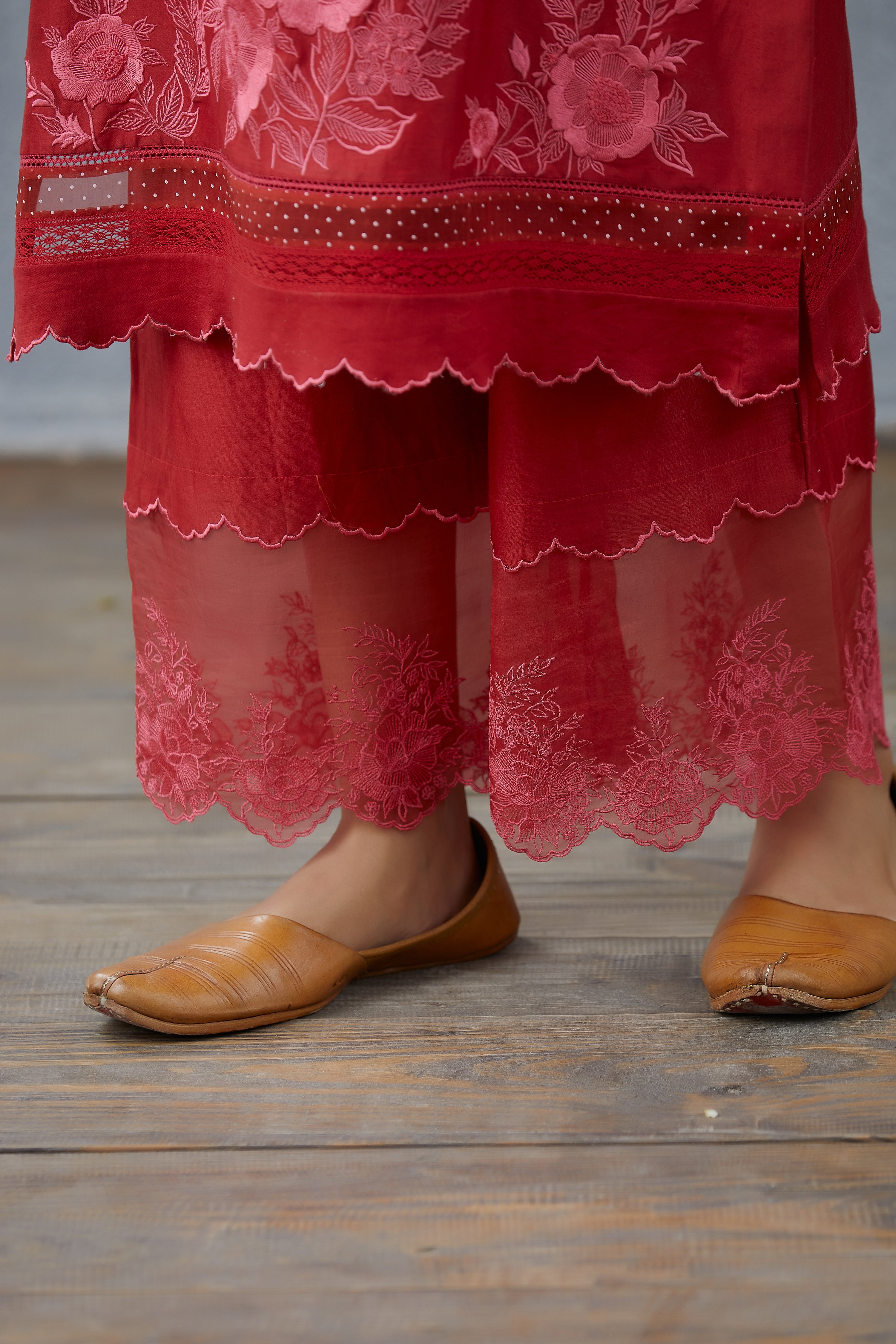 Kumudani Naavya Kurta Set – Torani India