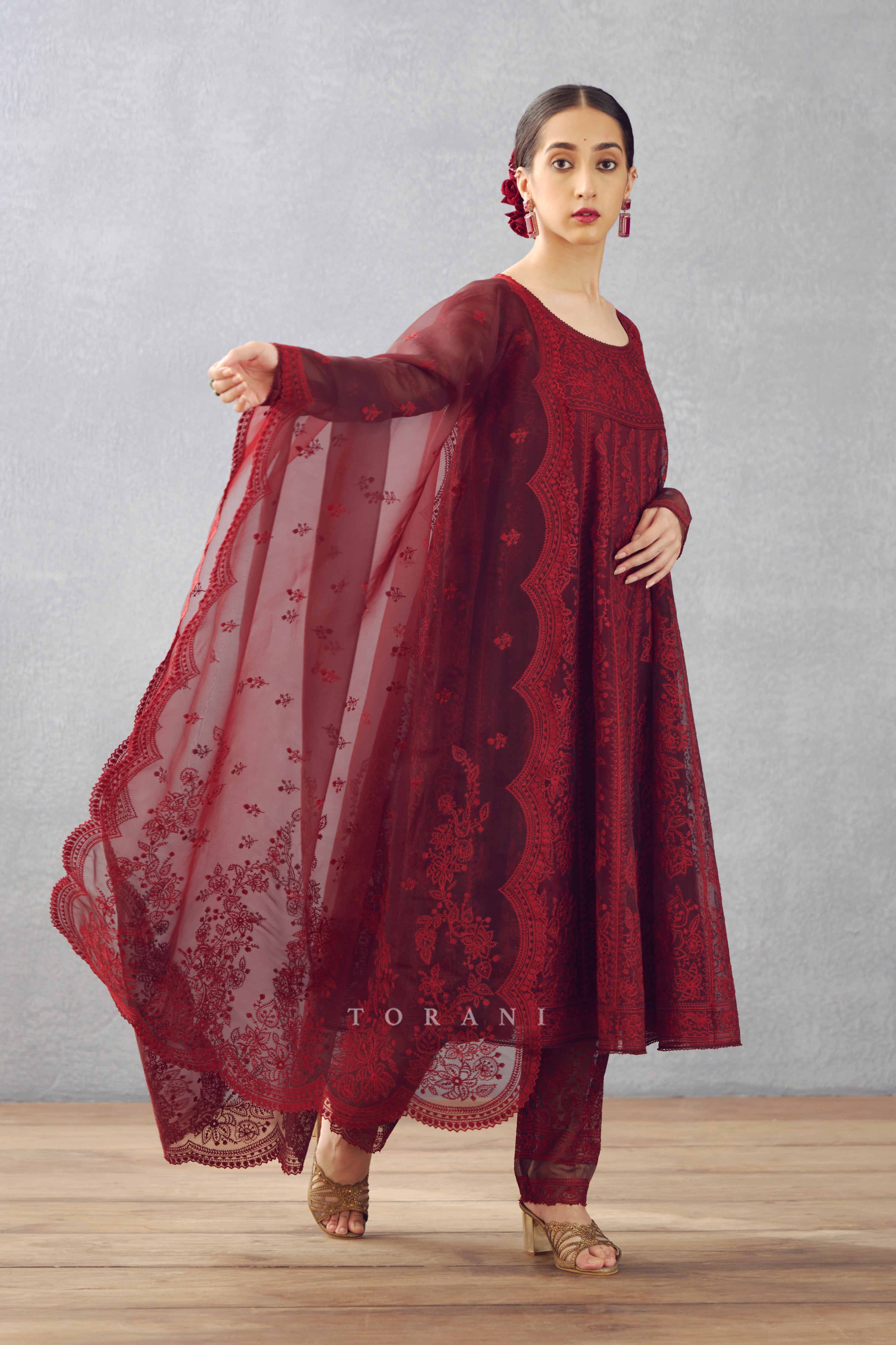 Gulnar Paavni Odhni – Torani India